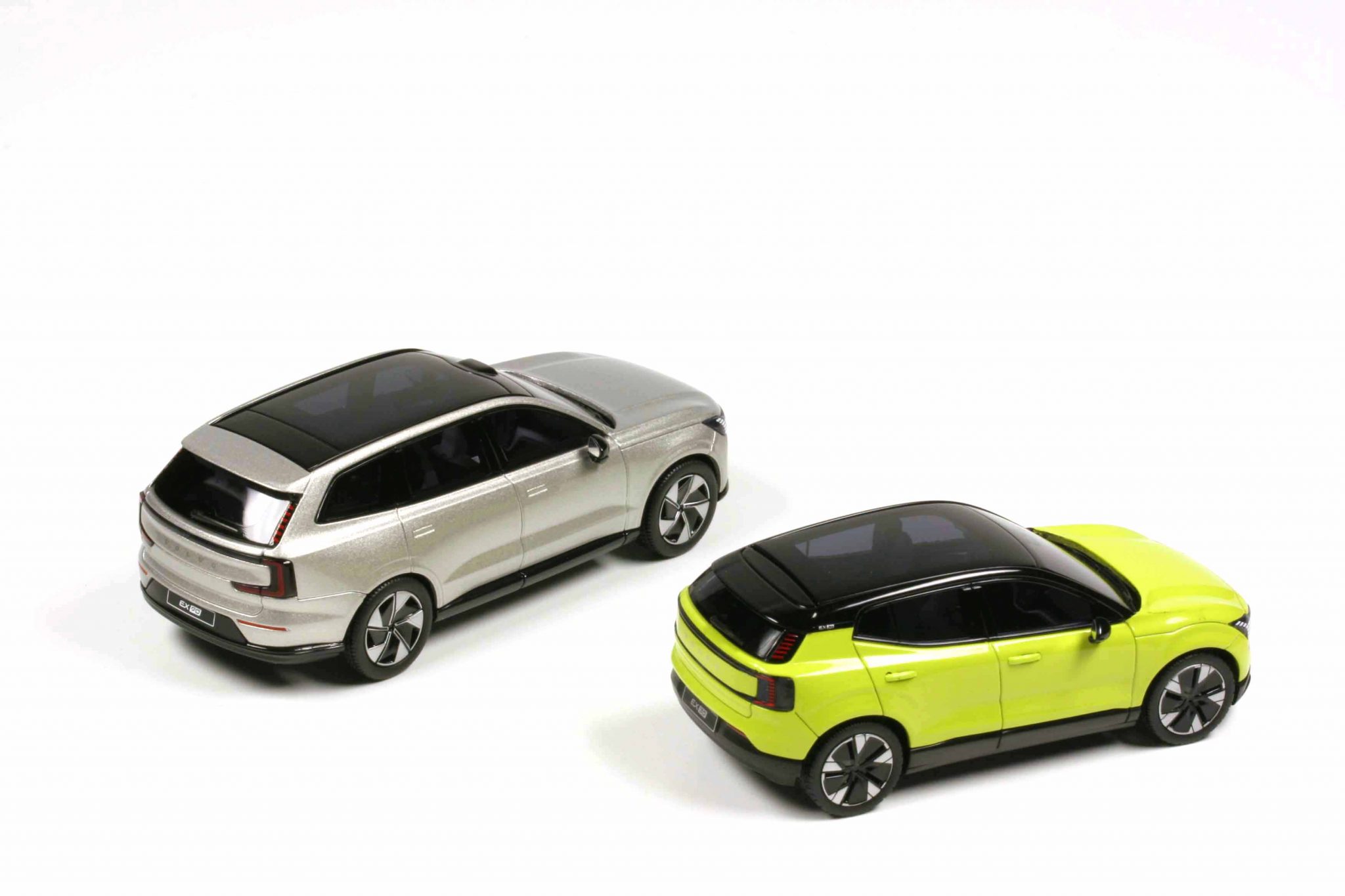 News 1:43 Norev Volvo EX30 2024 und EX90 2024 – caramini-online.de