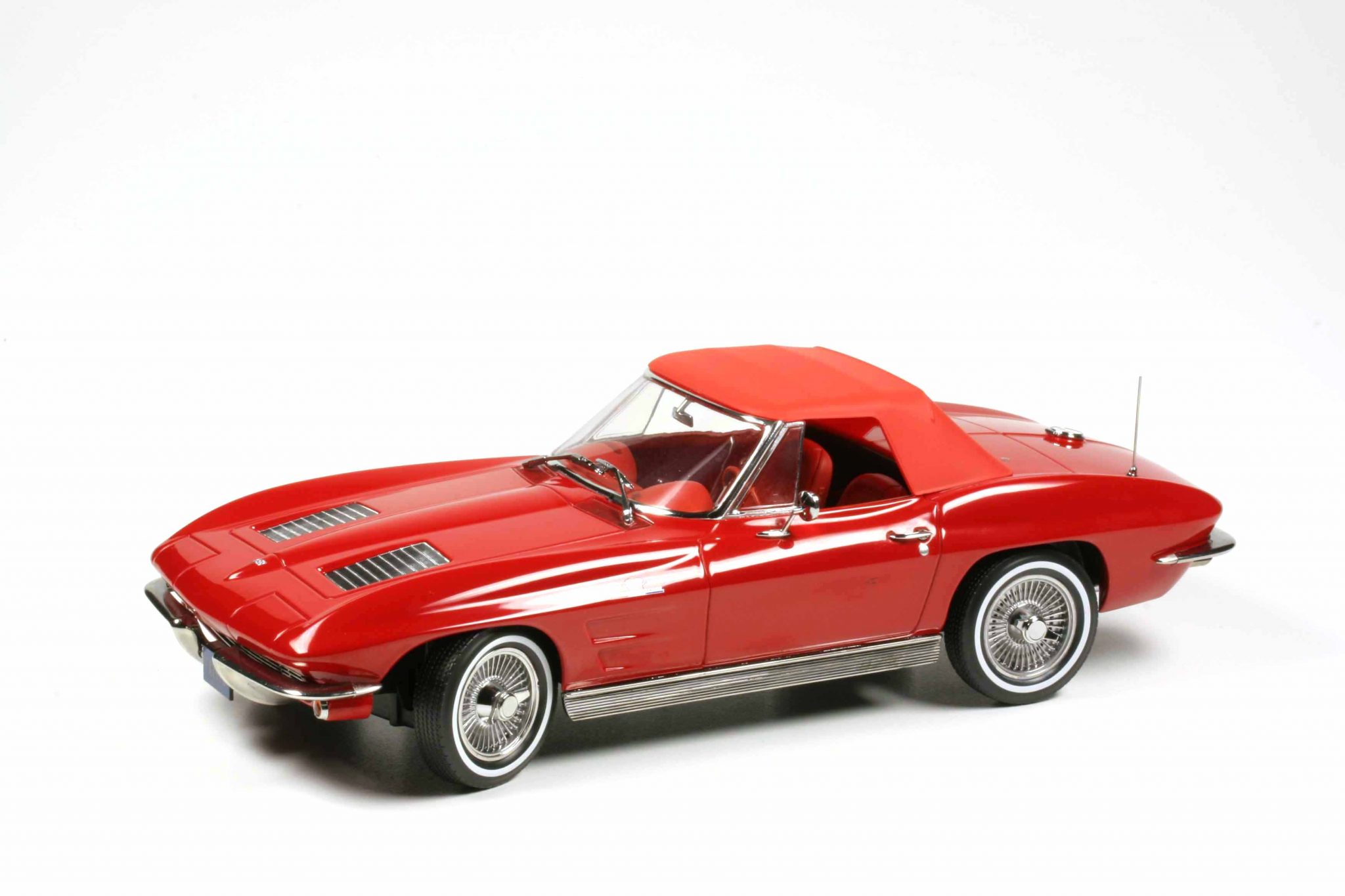 News 1:18 Norev Chevrolet Corvette C2 Sting Ray Convertible 1963 ...