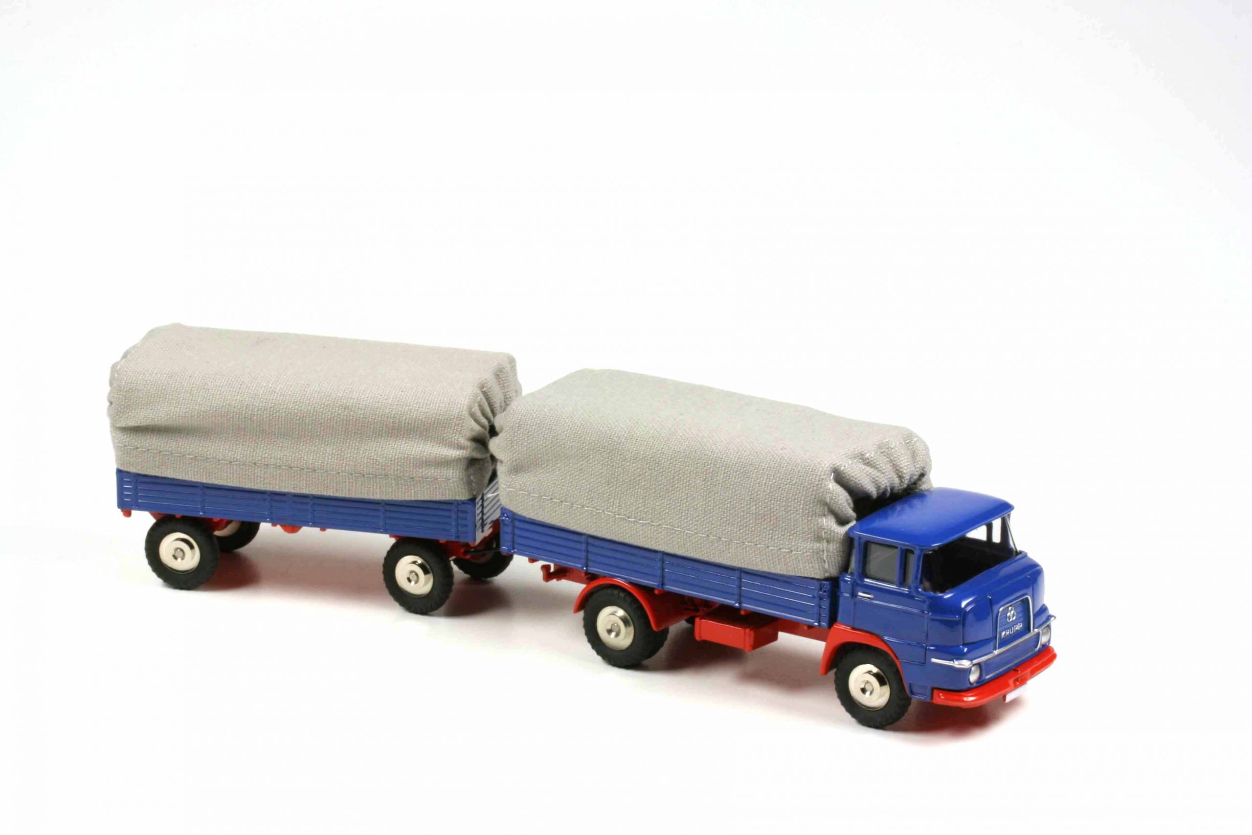 News 1:45 Märklin Krupp LF501 Lastzug mit Plane (Replika) – caramini ...